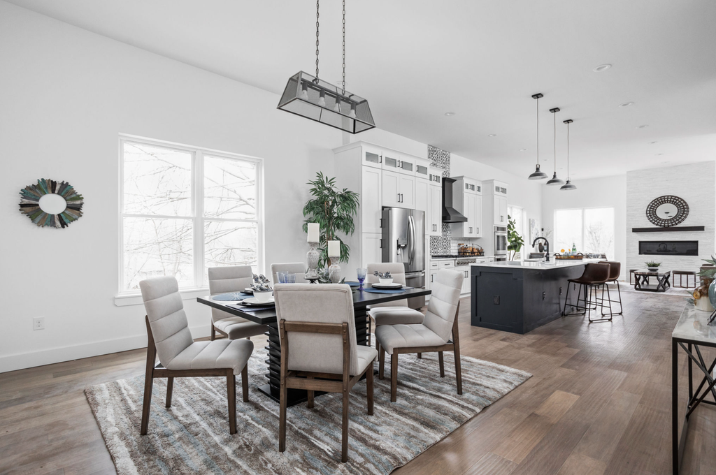 FREE Home Staging Consultation Indianapolis – HER Home Design BUILD